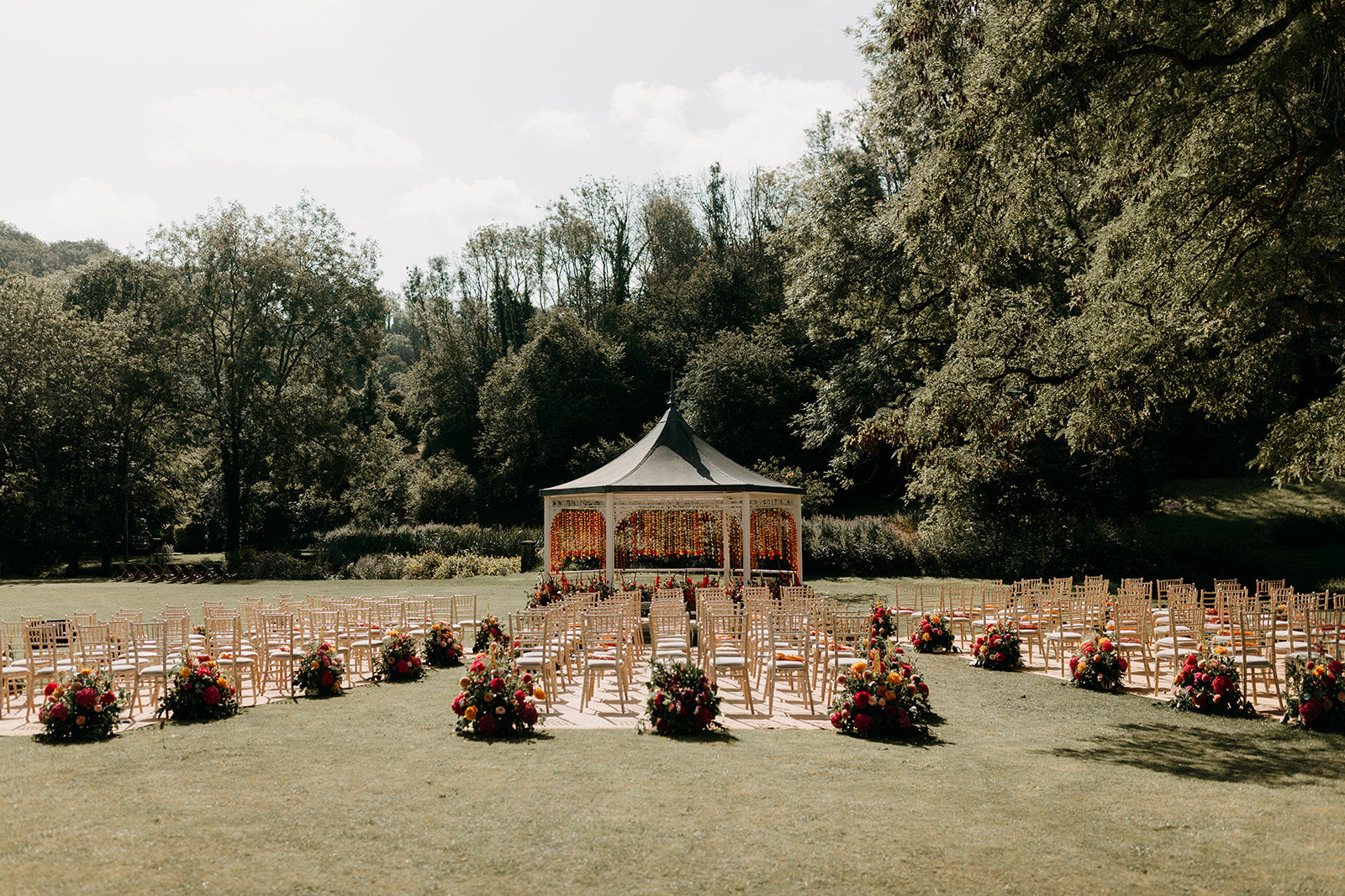 Devizes Flowers | Florist In Devizes | The Blossom Tree – Blossom Tree ...